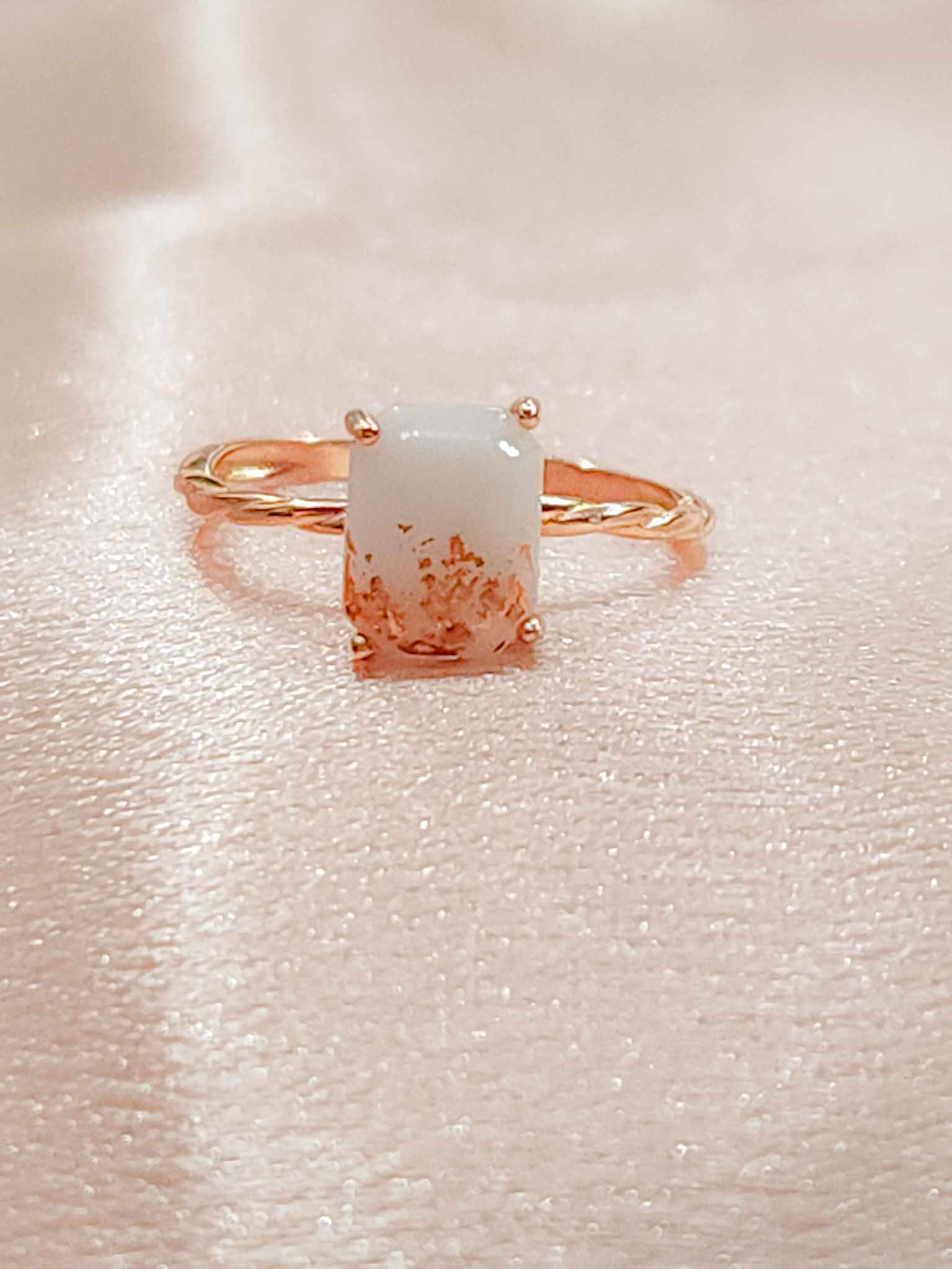 Meredith Ring – Milk & Memories